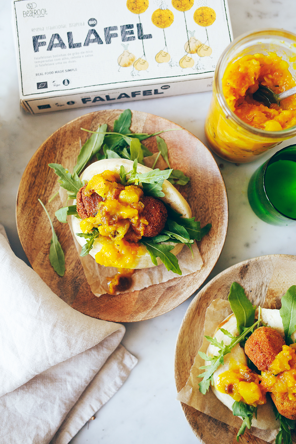 Receita de Pão Bao com Falafel e Chutney de Abóbora